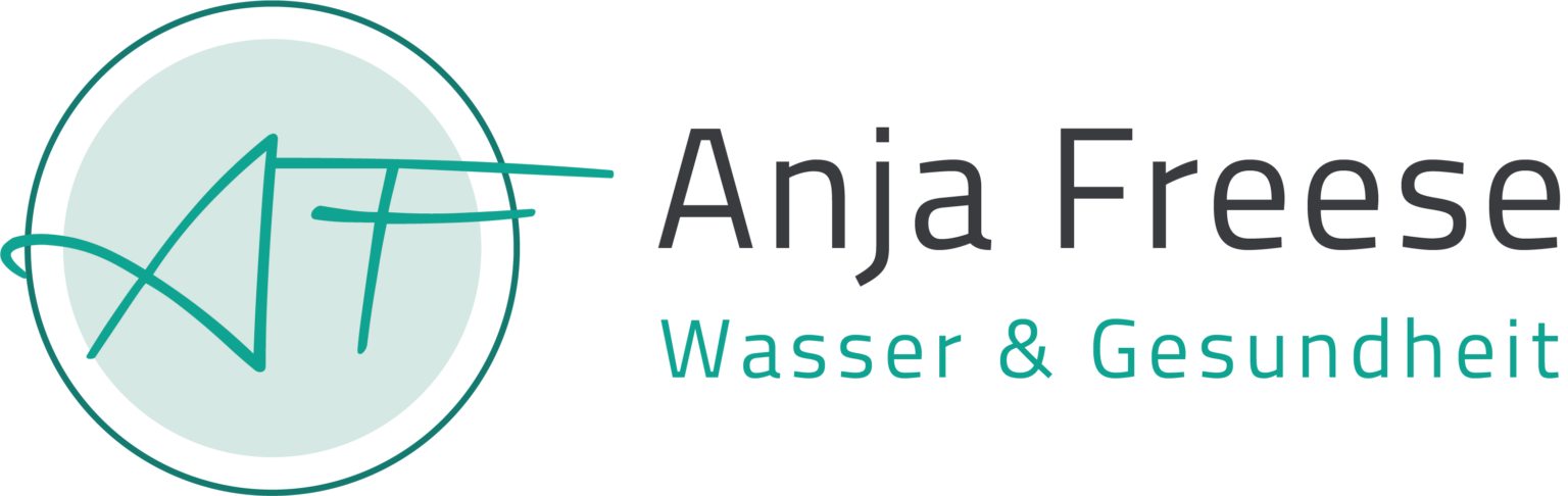 Plastikflaschen vs. Glasflaschen: Welches Wasser ist besser für ...